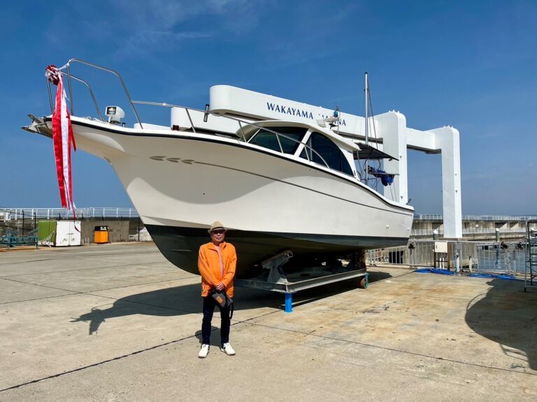 🚤2024.3.31（大安吉日）FR32 進水式🚤 | 和歌山マリーナ｜和歌山県のボート保管・ボート免許・ボート販売・レンタルボート